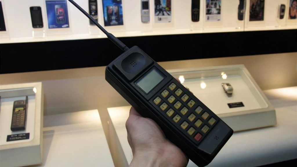 Samsung SC 1000: Sejarah Ponsel Pertama yang Sukses di Pasaran - Unbox.id